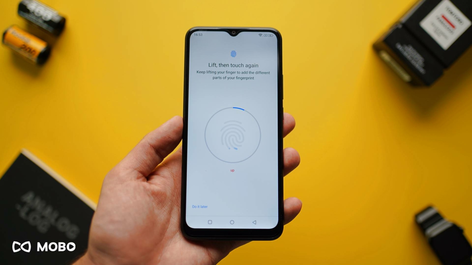 نقد و بررسی مشخصات گوشی Gplus Q20 | موبونیوز